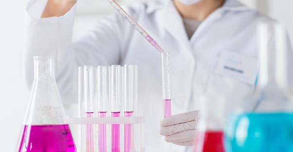 Chemist vs. Chemical Engineer: What's the Difference?